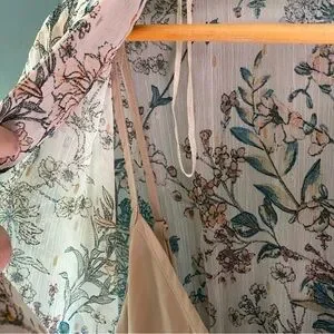 lovestitch | Dresses | Lovestitch S Floral Vneck Ruffles Garden Girly ...